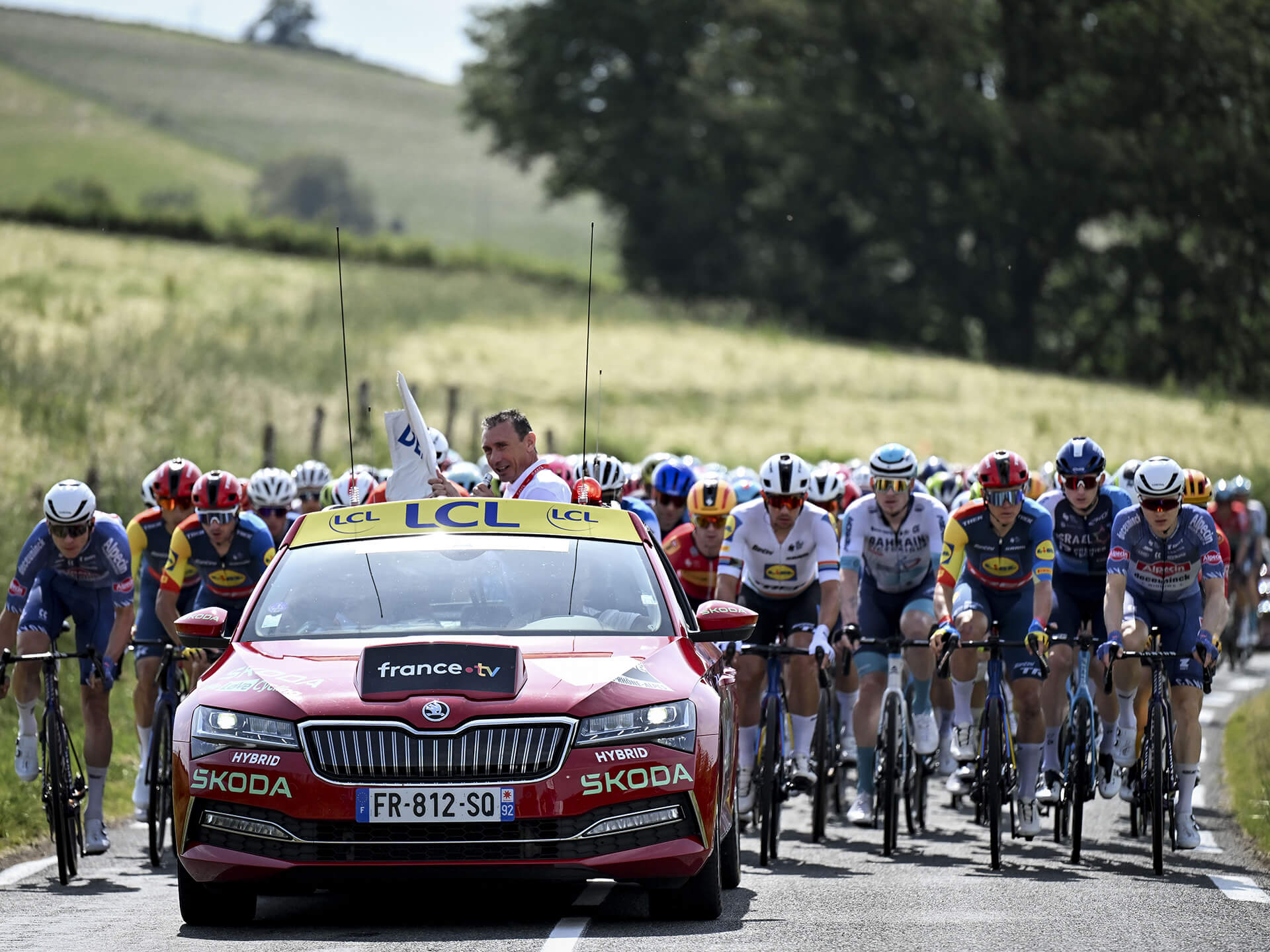 Le meilleur du cyclisme en Velay avec le Tour Auvergne Rhône-Alpes ...
